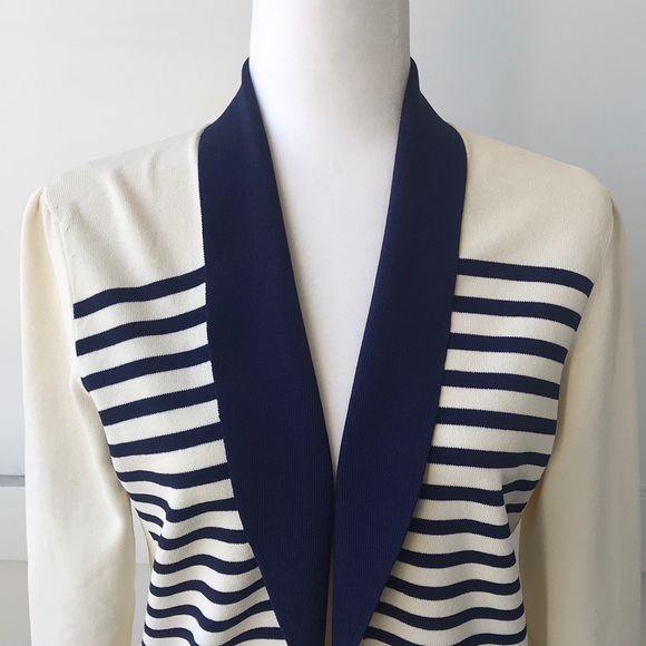 Classiques Entier | Jackets & Coats | Classiques Entier Blazer | Poshmark